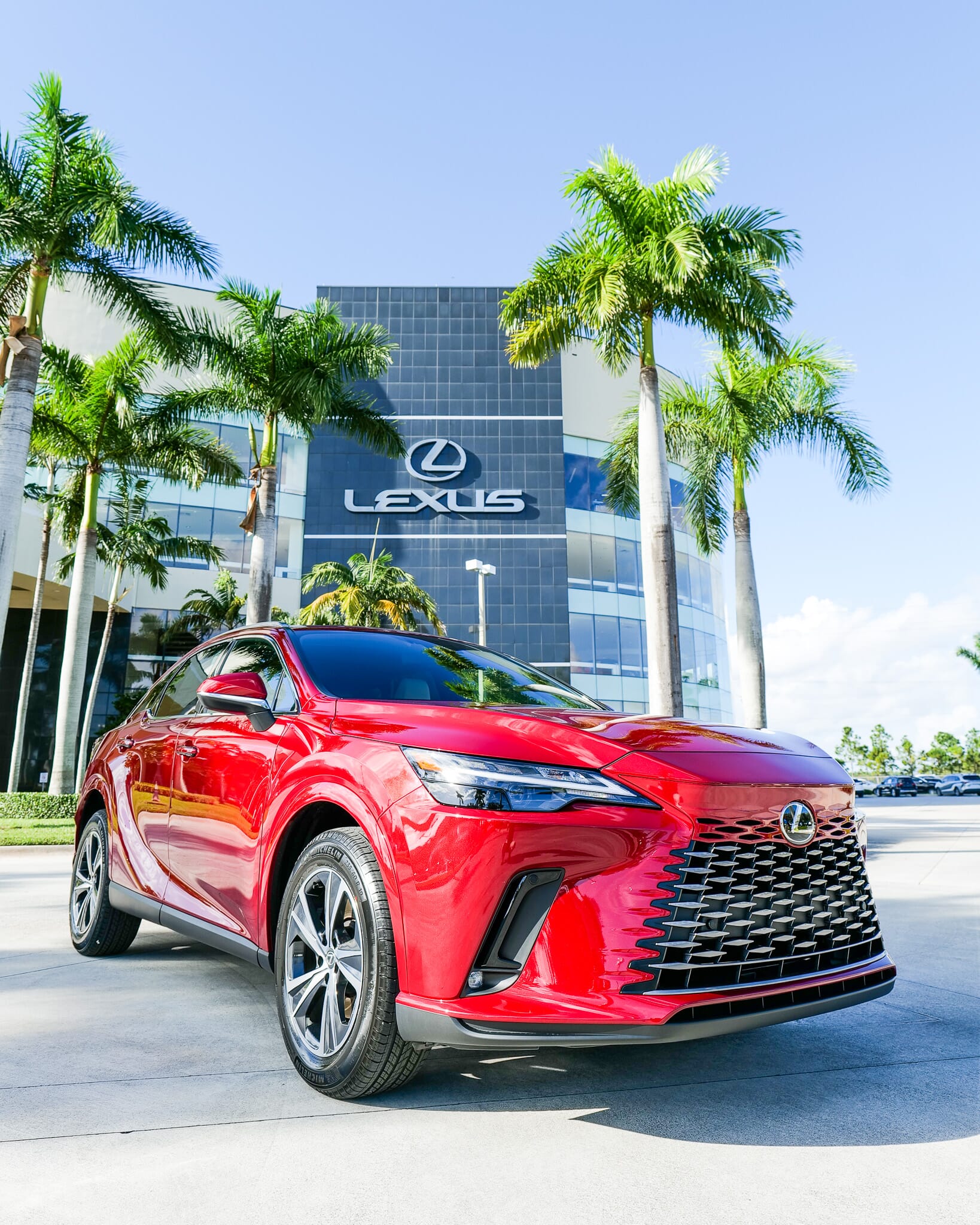 Lease the Lexus RX in Miami | Lexus of West Kendall